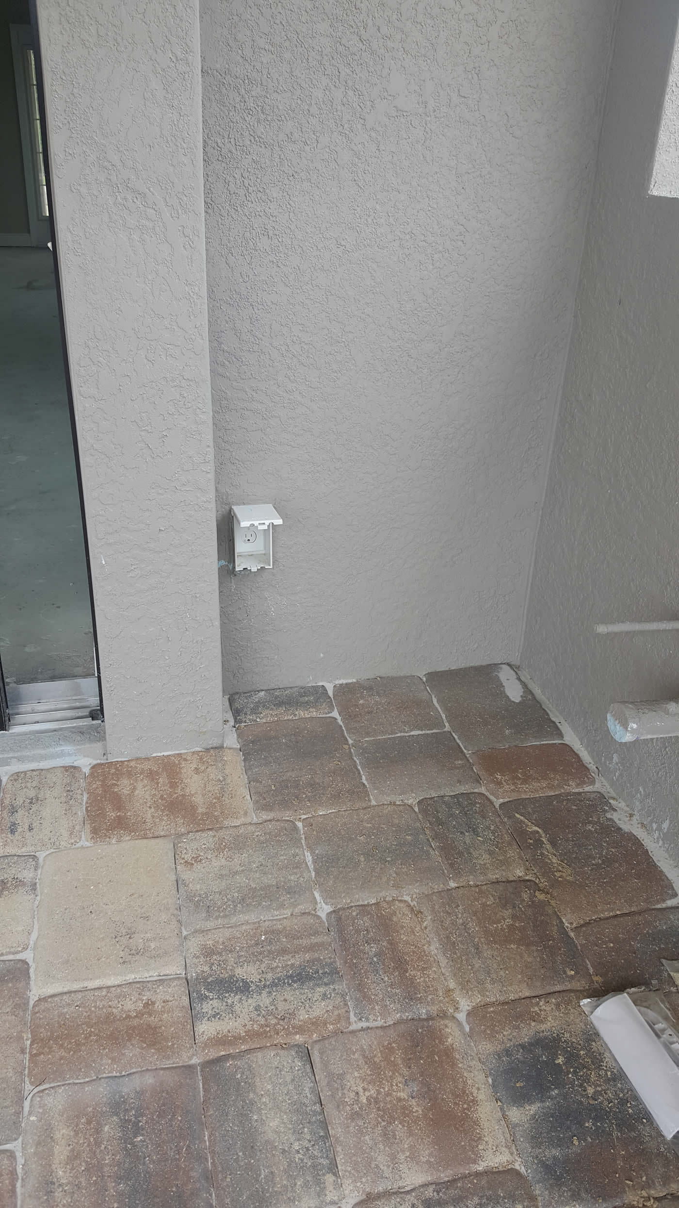 Poolside Custom Outdoor Kitchen Paradise - Elegant Outdoor Kitchens