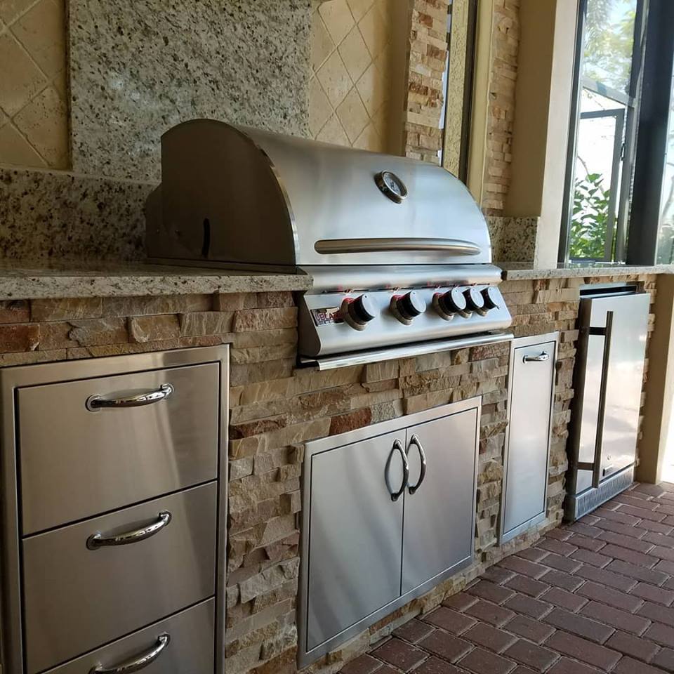 Plenty of Space - Barbecue Island Build - Elegant Outdoor Kitchens