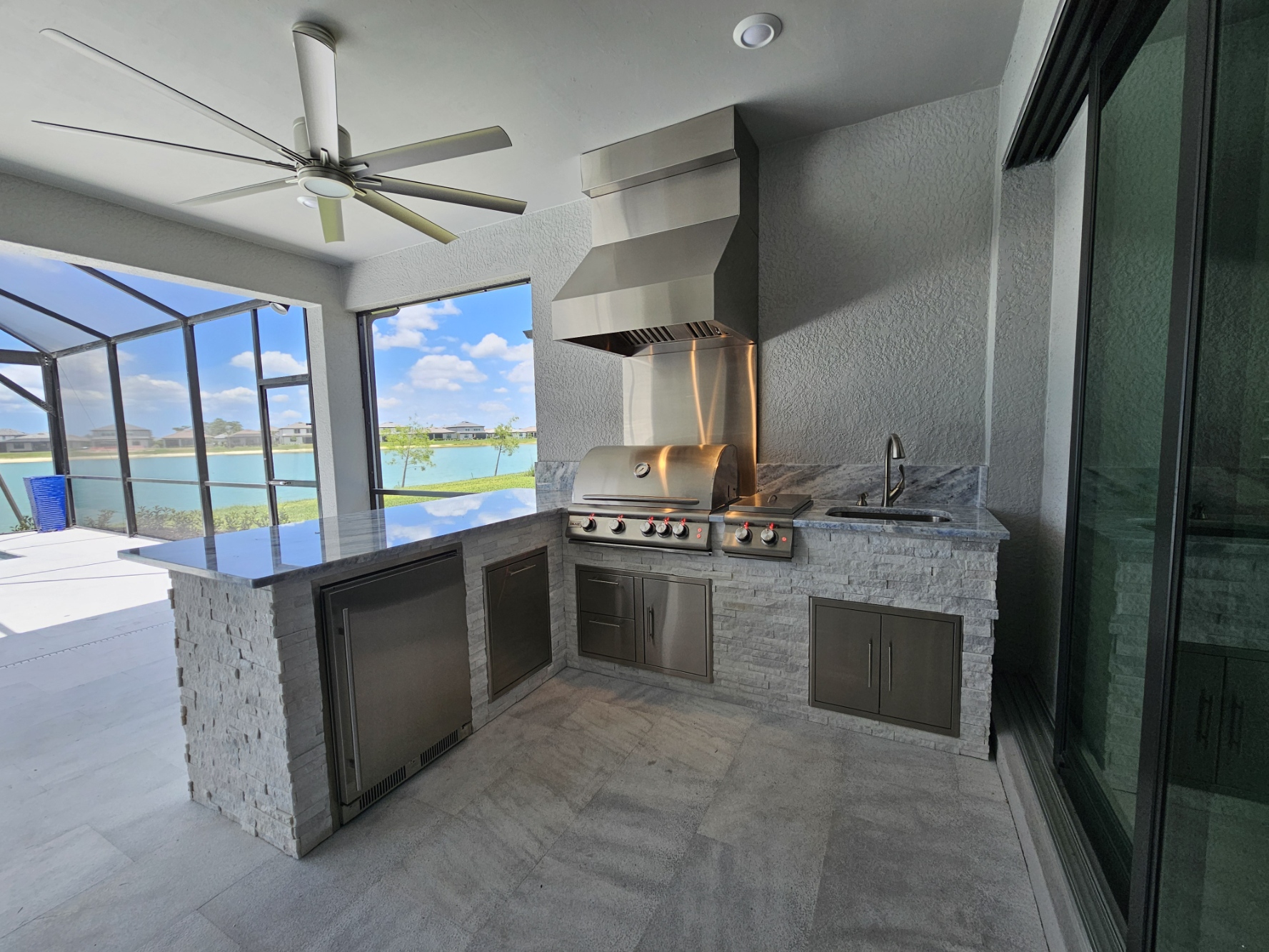 Calcita Blue granite Round 2 - Custom L-Shaped Outdoor Kitchen ...