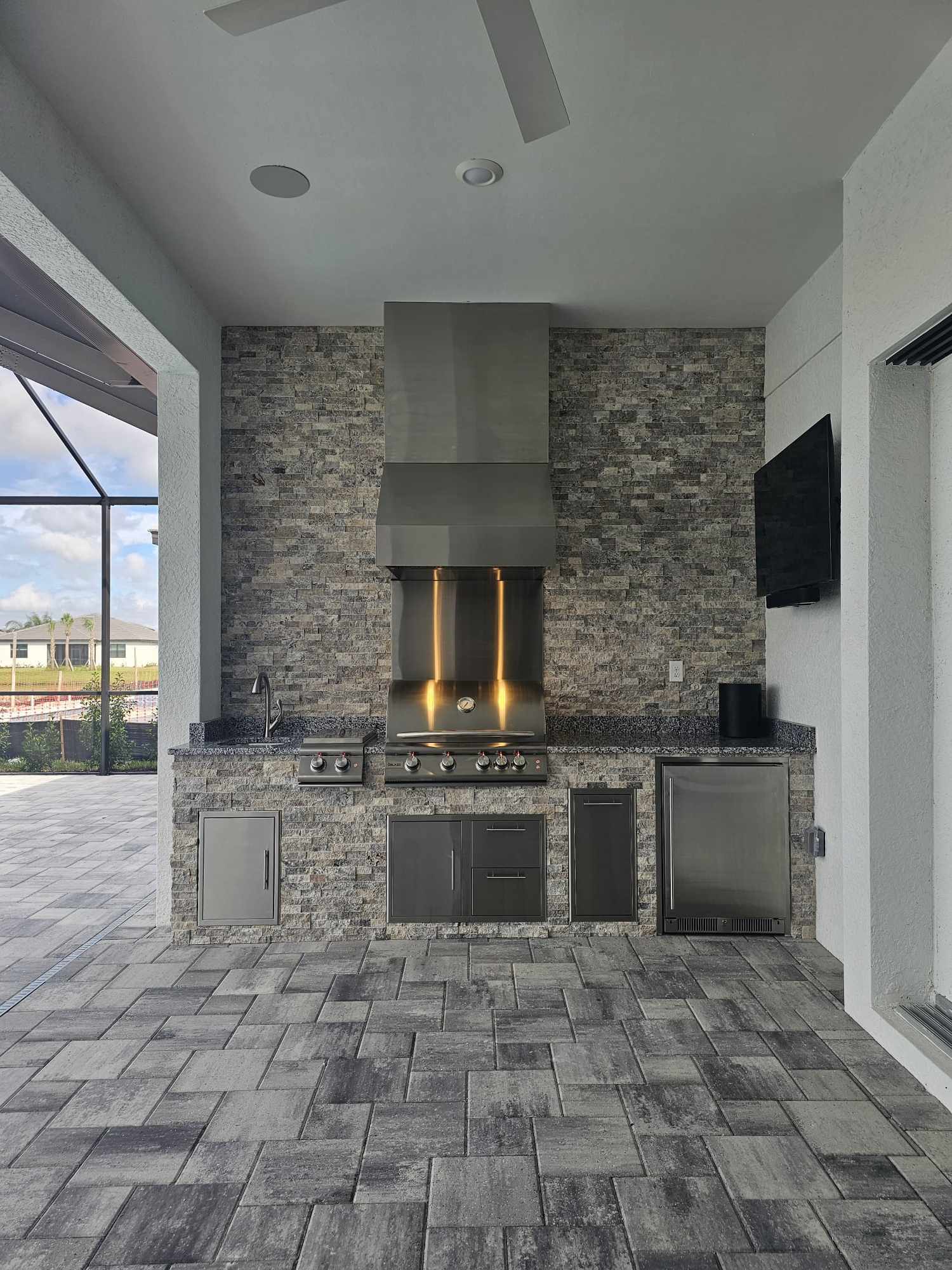 Outdoor Kitchen Installation in Pulte's Stellar Floorplan at Verdana ...