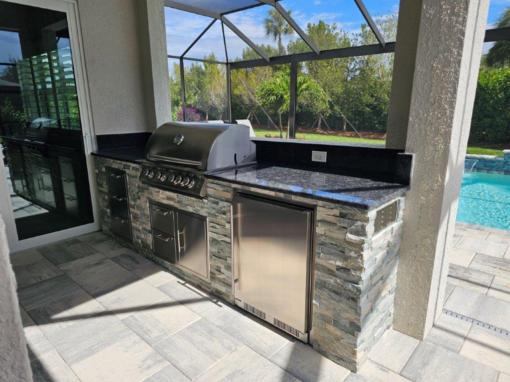 Outdoor Kitchen Built in the Captiva Floorplan - Elegant Outdoor Kitchens