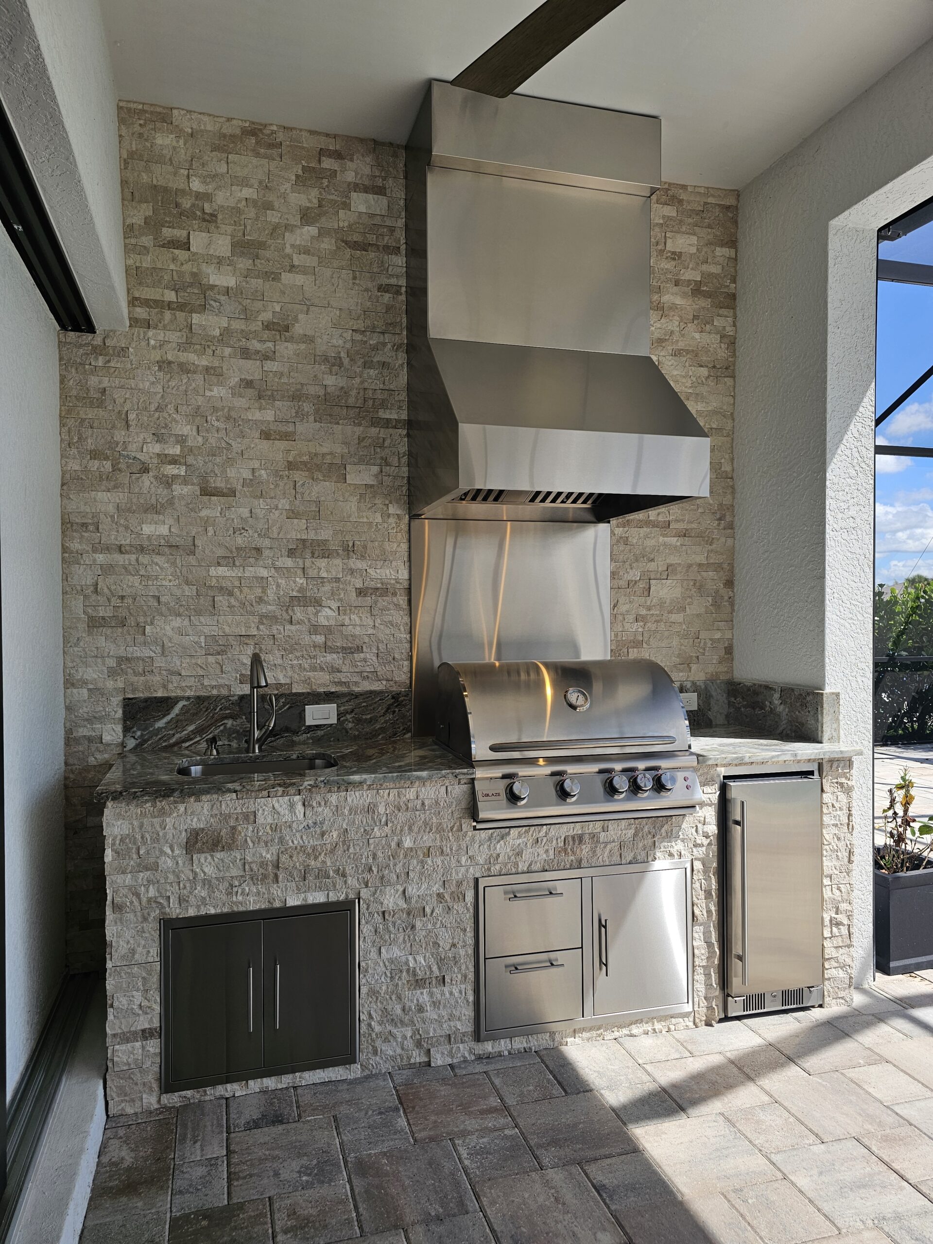 Outdoor Kitchen in Stardom Floorplan at Verdana Village - Elegant ...